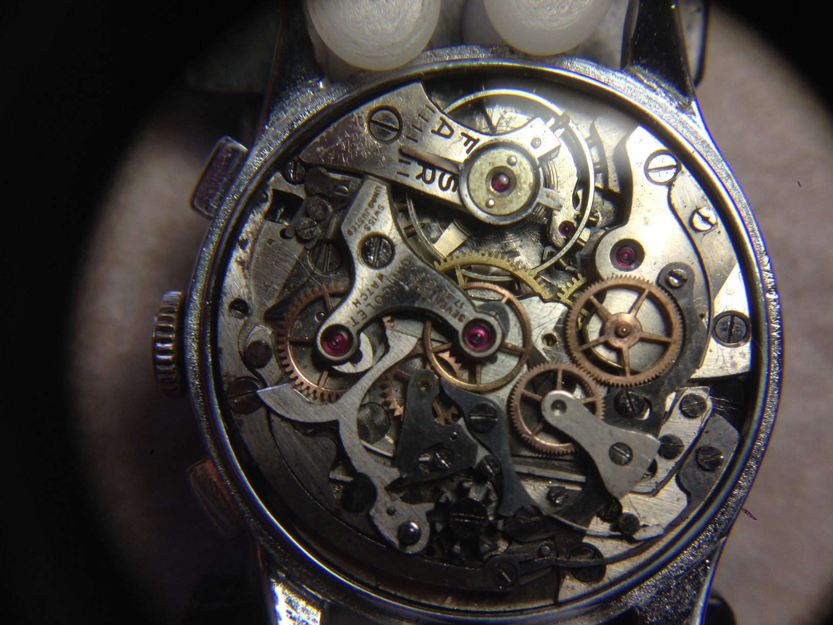 OROLOGIKO • Leggi argomento - Landeron 39 Revisione
